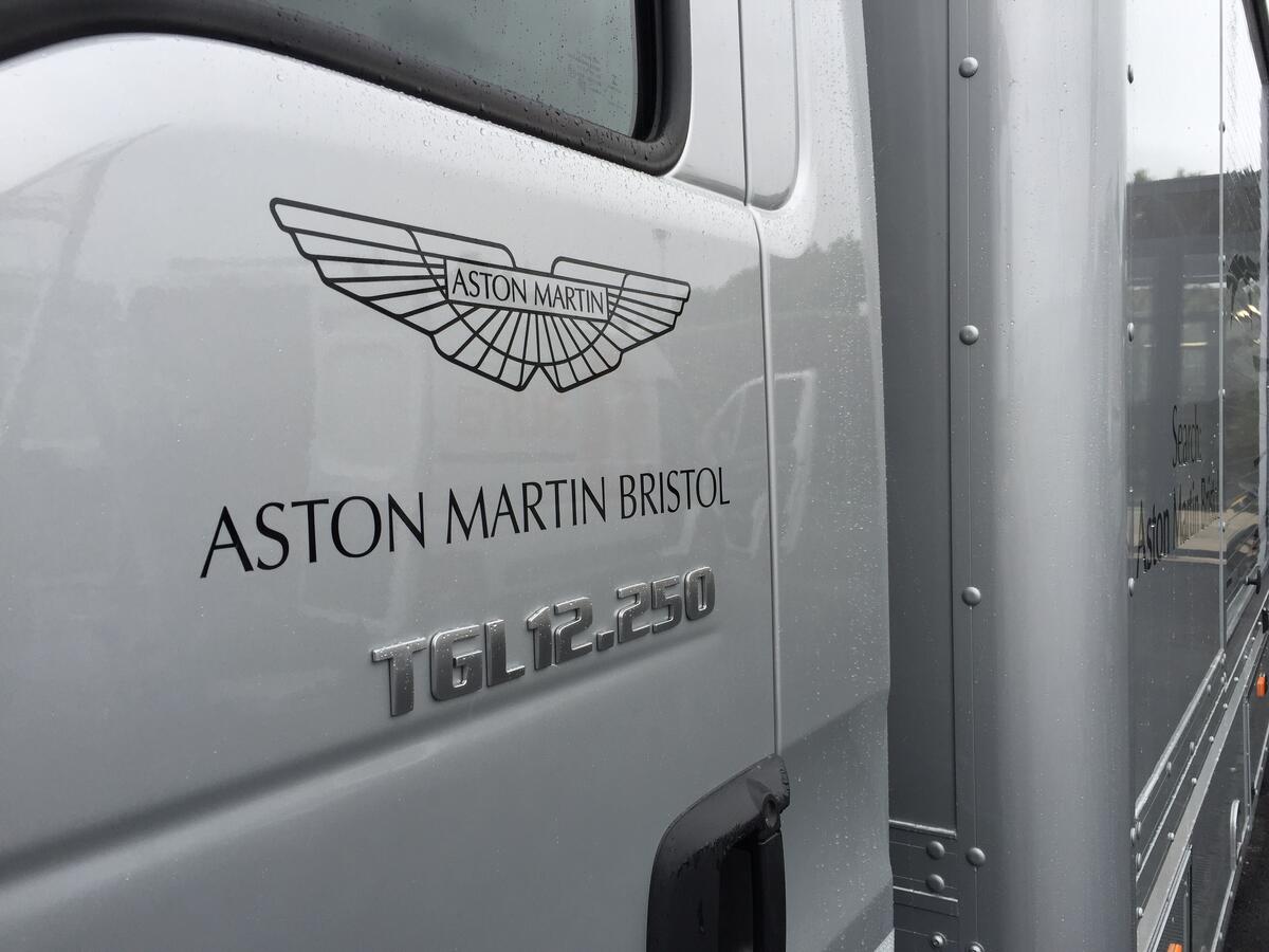 Fleet Vehicle Signage | Aura Signs